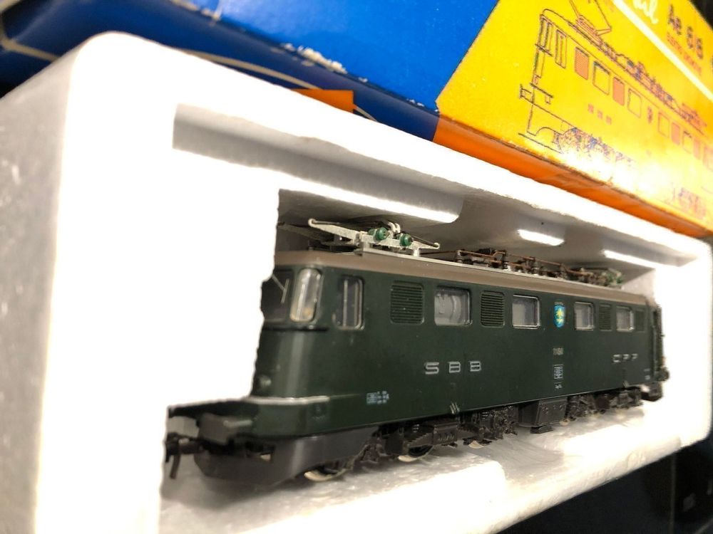 ROCO 4195 H0 SBB E-Lok Ae 6/6 Schlieren (Neu und originalverpackt) in Burgdorf für CHF 169 – mit ...