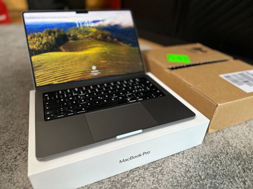 MacBook Pro 14", Apple M1 Pro - 16GB Memory - 512GB SSD (Gebraucht) in Schachen b. Herisau für ...