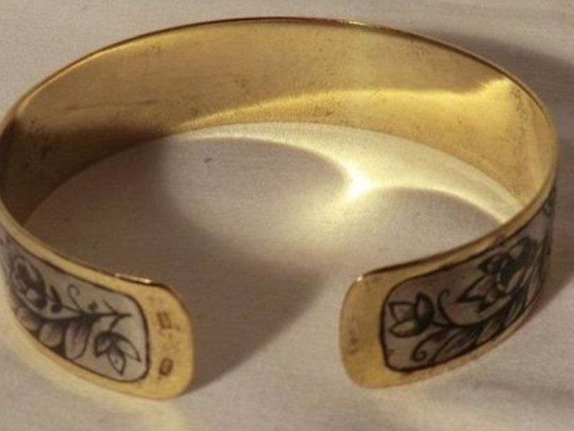 Russisches Armreif Silber 875 (Gebraucht) in Schiers für CHF 90 – mit Lieferung auf Ricardo kaufen