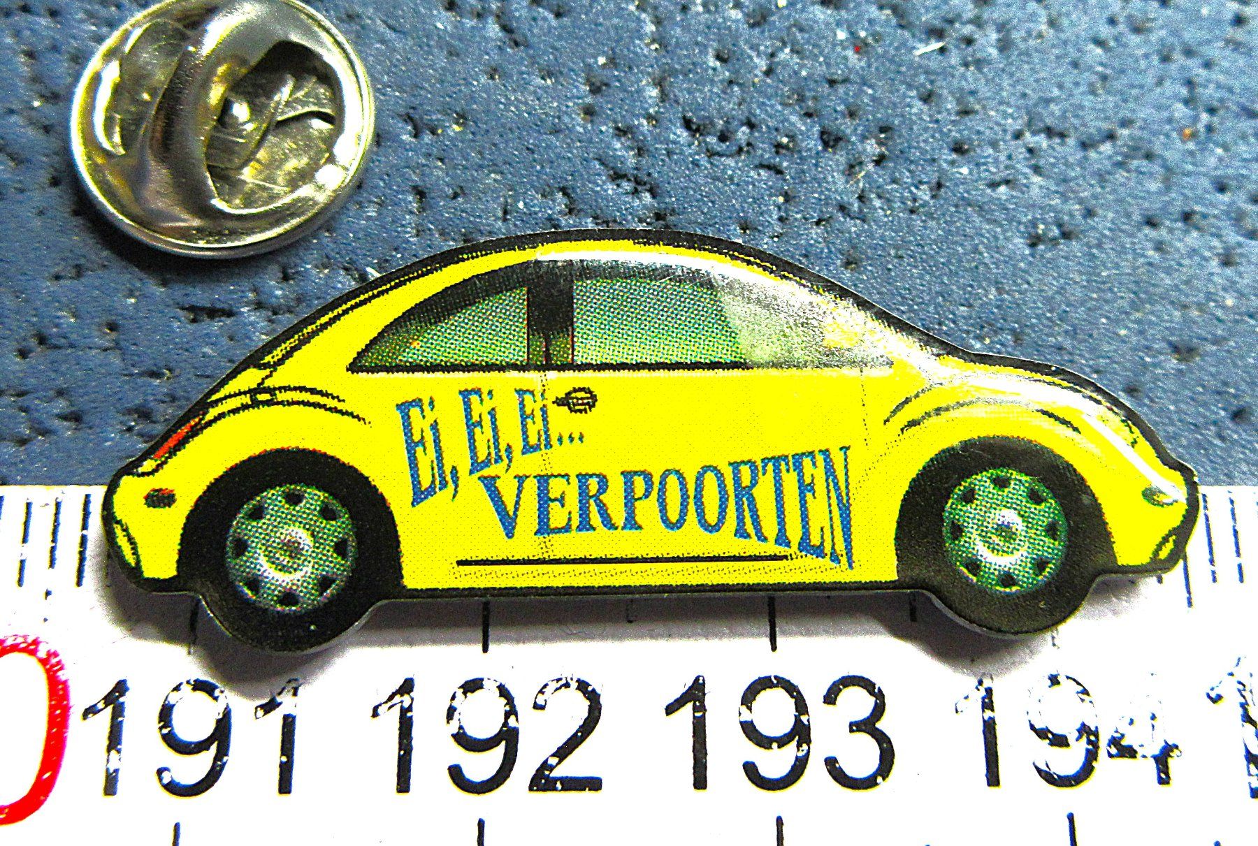 VW BEETLE PROMO-CAR AUTO PIN GLASIERT VERPORTRN EI.. EI..EI (Gebraucht ...