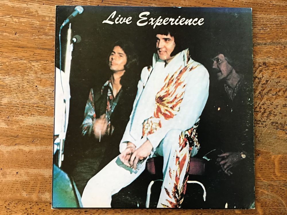 LP Elvis Presley 1 « Live Experience » (Gebraucht) in Fully für CHF 20 ...
