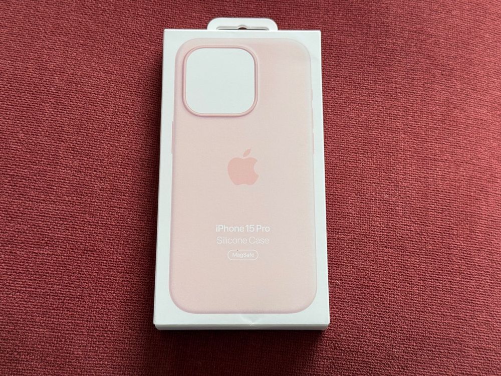 APPLE iPhone 15 Pro Silicone Case Light Pink MagSafe (Gebraucht) in ...