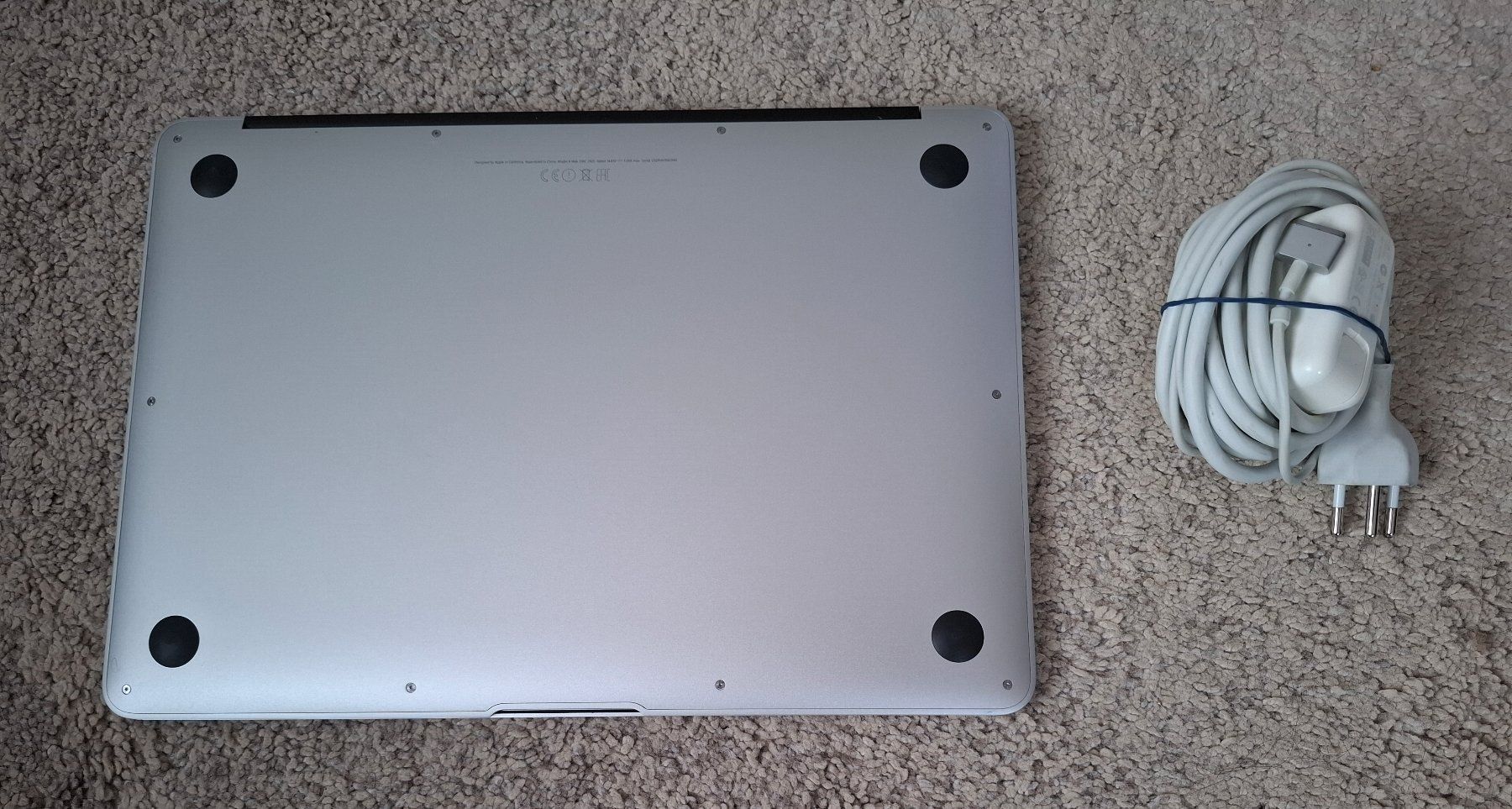 MacBook Air 13 A1466 MC2925 i5-SSD macOS Monterey (Gebraucht) in MAGDEN ...