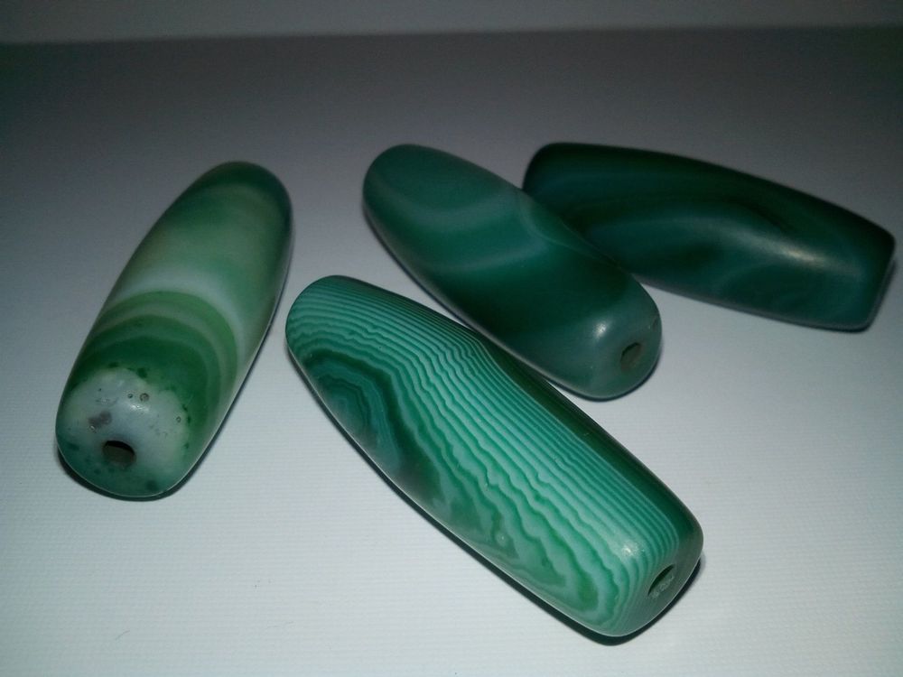 Tibet 4 agates (Gebraucht) in St-Aubin-Sauges für CHF 18 – mit ...