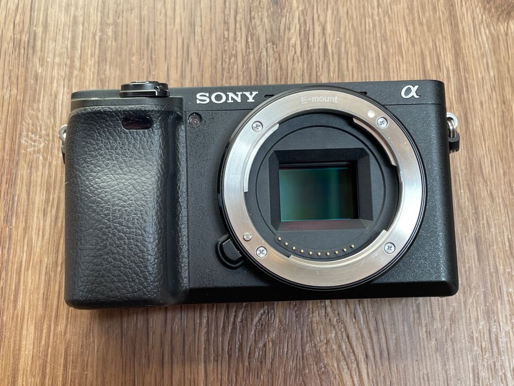Sony alpha 6400 set mit E 18-135mm mit Garantie!!! (Gebraucht) in ...