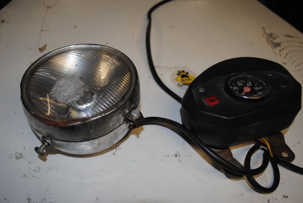Cockpit Tacho Lampe Scheinwerfer CEV Mofa Töffli Sachs Puch (Gebraucht) in Subingen für CHF 99. ...