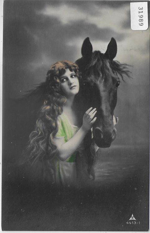 Junge Frau mit Pferd - coloriert | Kaufen auf Ricardo Junge Frau mit Pferd - coloriert | Kaufen auf Ricardo