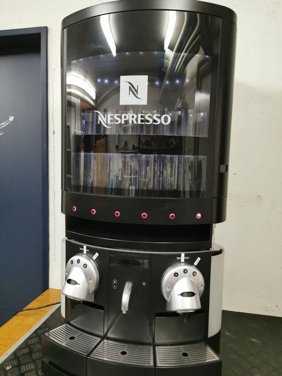 Nespresso Gemini CS 200 mit Dispenser | Kaufen auf Ricardo