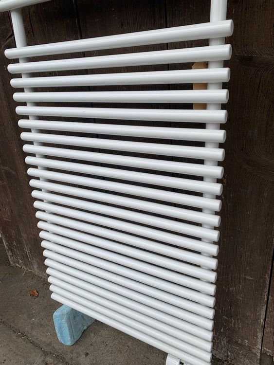 Ein Arbonia Handtuchradiator Heizkörper / Badheizkörper (Gebraucht) in Wallisellen für CHF 85 ...