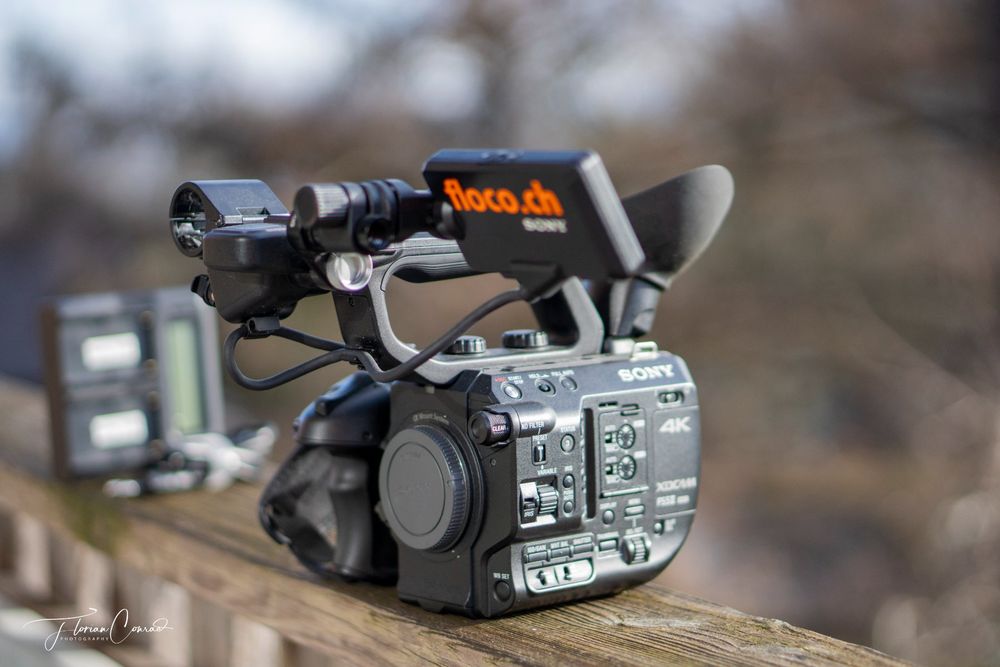 Sony Fs5 mit RAW, 18105 Objektiv und Akkus (Gebraucht) in Eichberg für ...