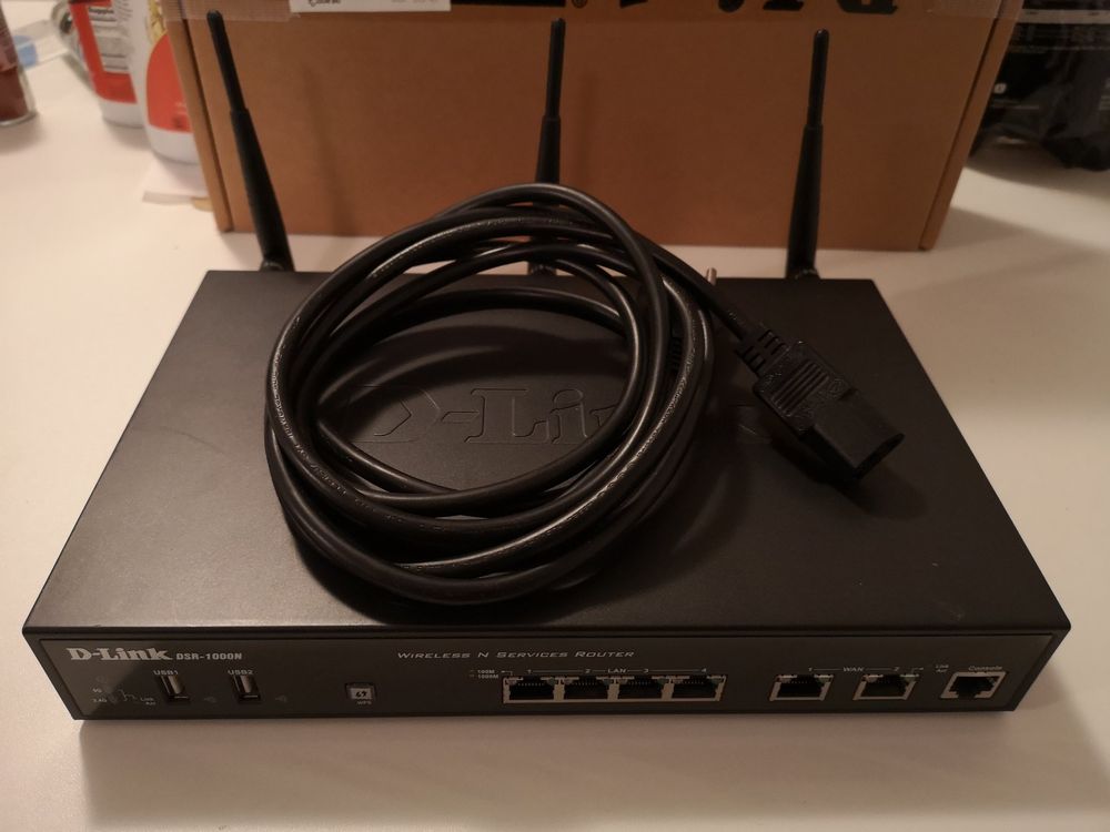 D-Link DSR-1000N Wireless 5GHz N Services Router Firewall (Gebraucht ...