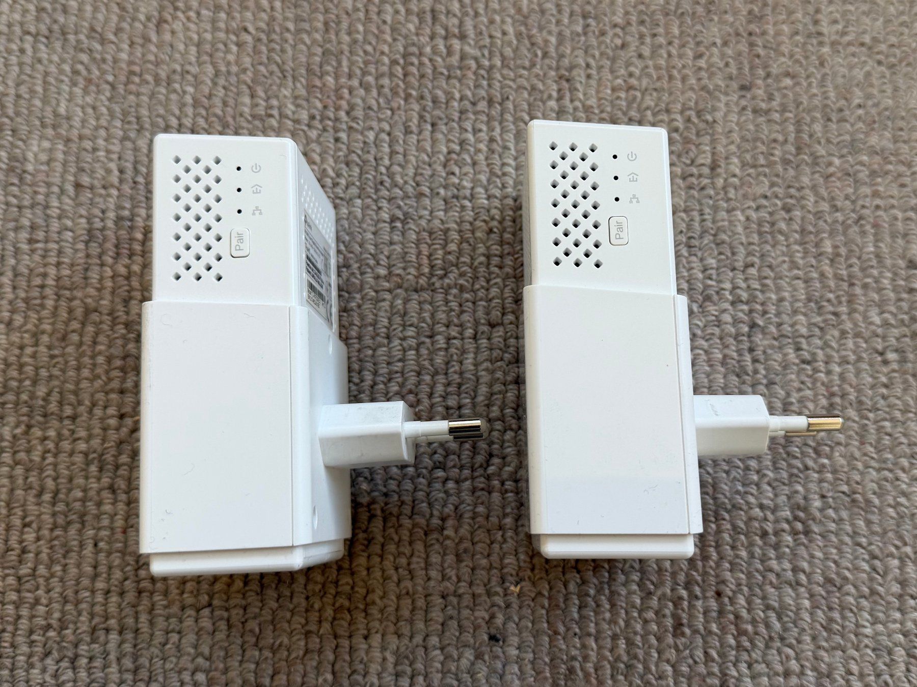2 Stück tp-link AV1000 2-Port Gigabit Powerline-Adapter (Gebraucht) in ...