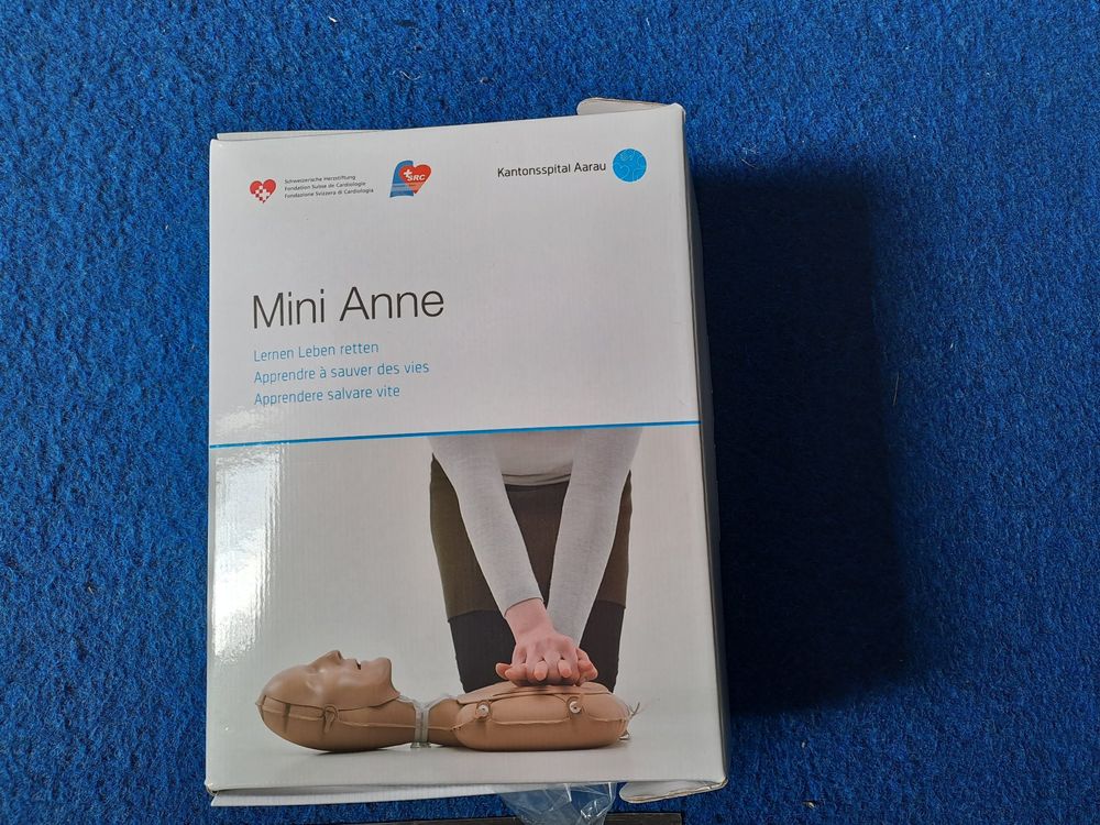 Wiederbelebungsübungspuppe Mini Anne Übungsmodell | Kaufen auf Ricardo