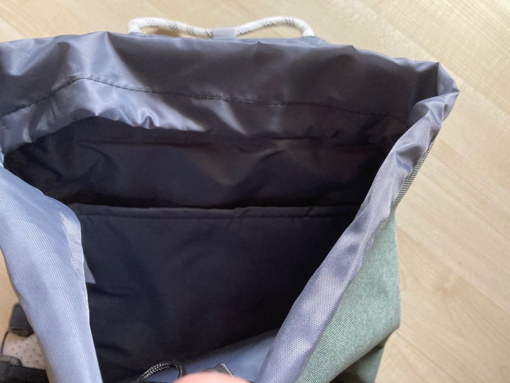 Hellgrüner Stoff-Rucksack | Kaufen auf Ricardo