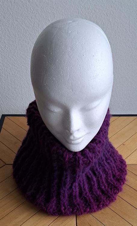 Neuer, handgestrickter Cowl_14 (Neu und originalverpackt) in Romanshorn ...