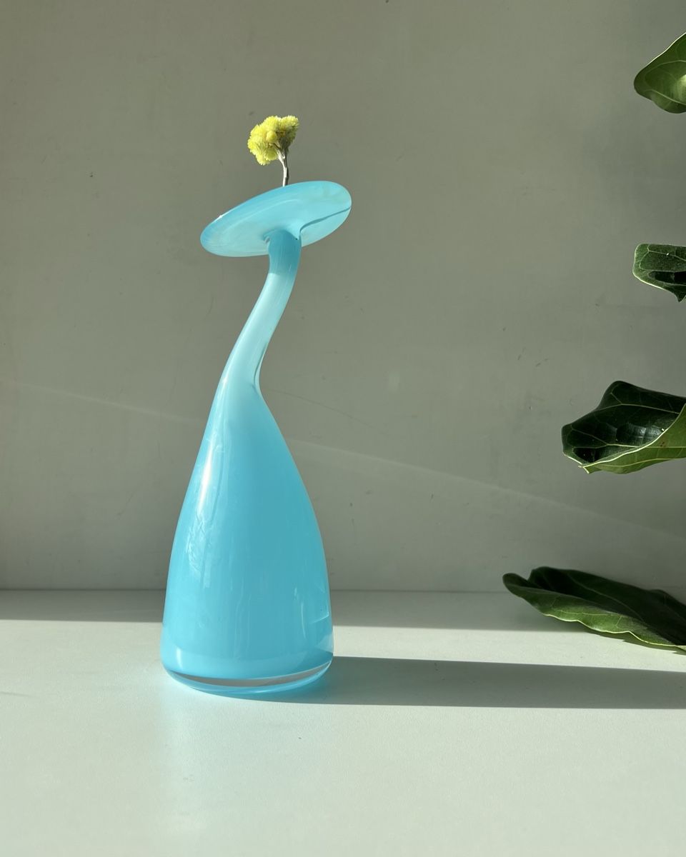 Swedish vase, Orranäs Bruk, vintage blue glass soliflore (D'occasion) à ...