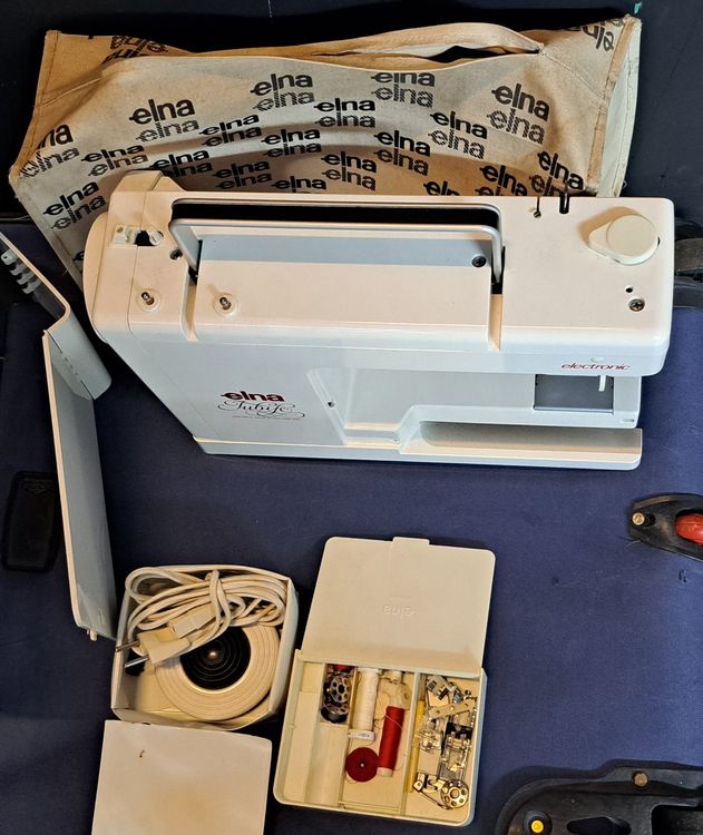 Nähmaschinen elna mit Zubehör (Gebraucht) in für CHF 110 – mit ...