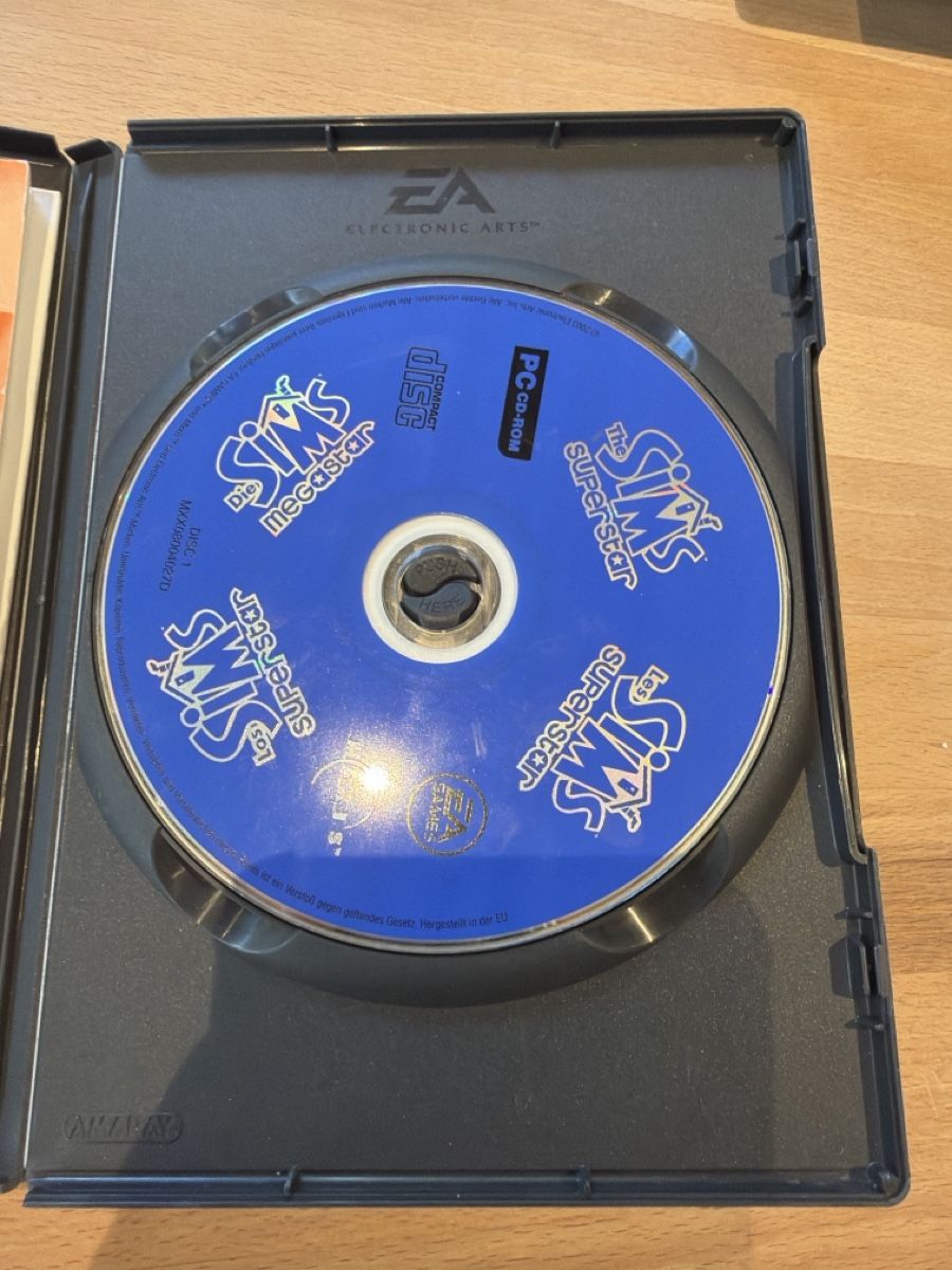 Les Sims Superstar, CD-Rom Expansion Pack (D'occasion) à Conthey pour ...