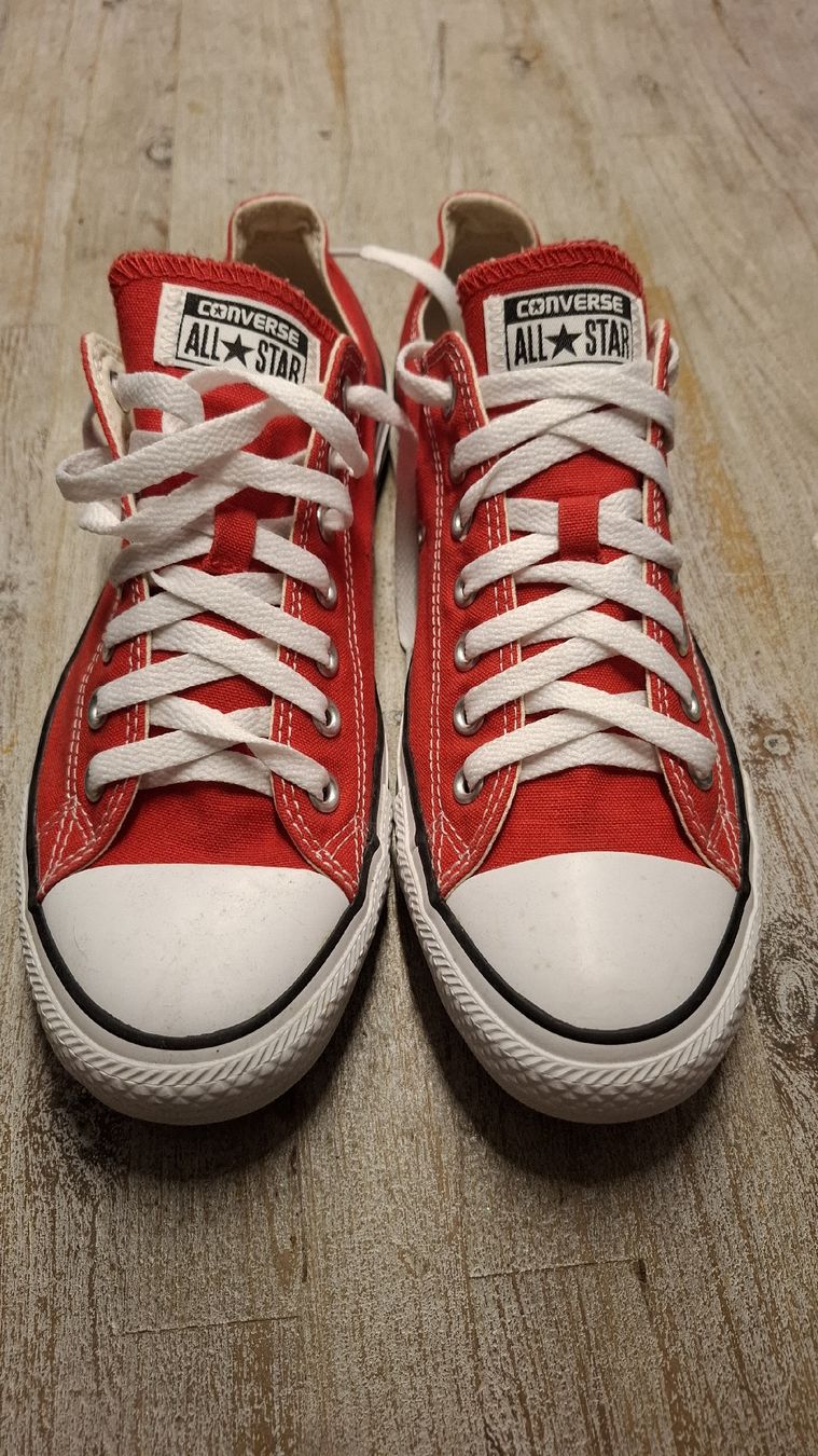 Rote Converse All Stars Gr. 42.5 - Top Zustand!👟🔥💯 (Gebraucht) in ...