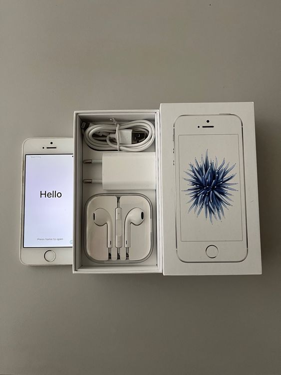 iPhone SE, Silver, 128GB (Gebraucht) in Zürich für CHF 95 – mit ...
