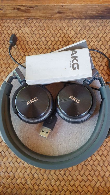 Kopfhörer AKG Y45 bt | Kaufen auf Ricardo