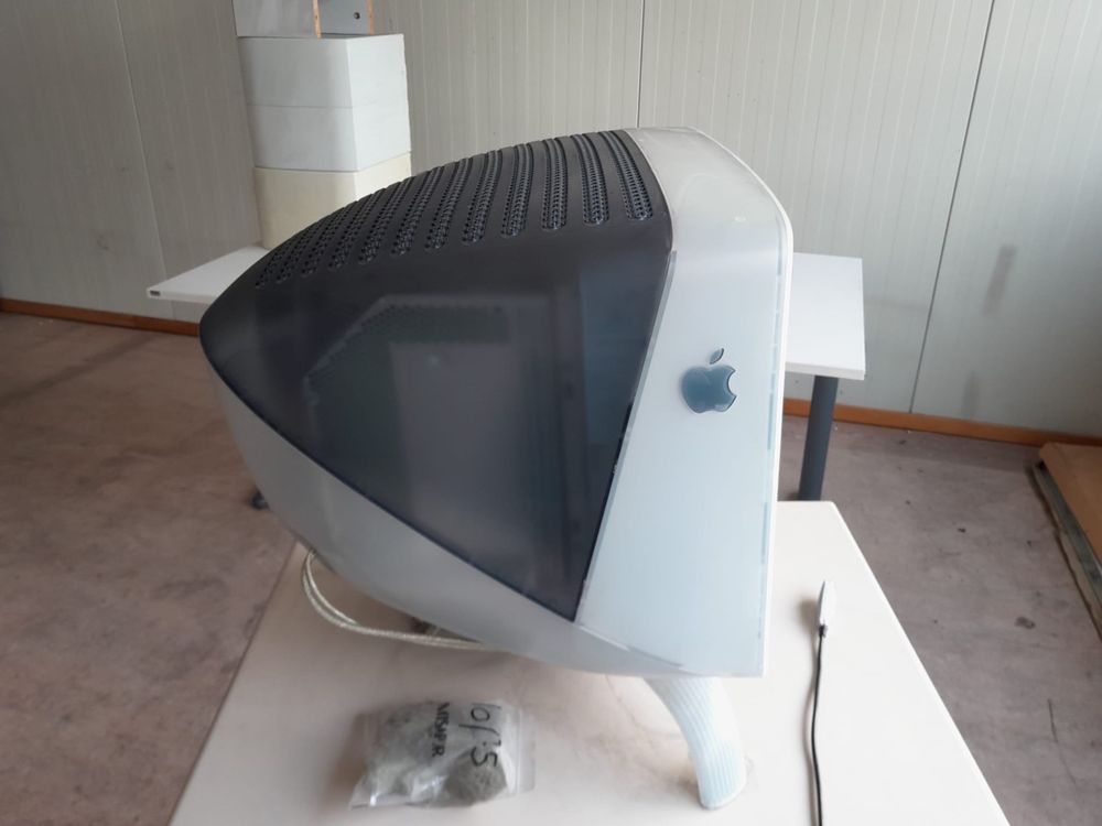 Apple Studio Display 21 Zoll Retro Monitor CRT (Gebraucht) in Oberriet ...