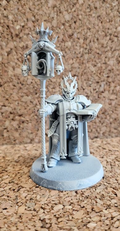 Warhammer Age of Sigmar Stormcast Lord Exorcist primed (Gebraucht) in ...