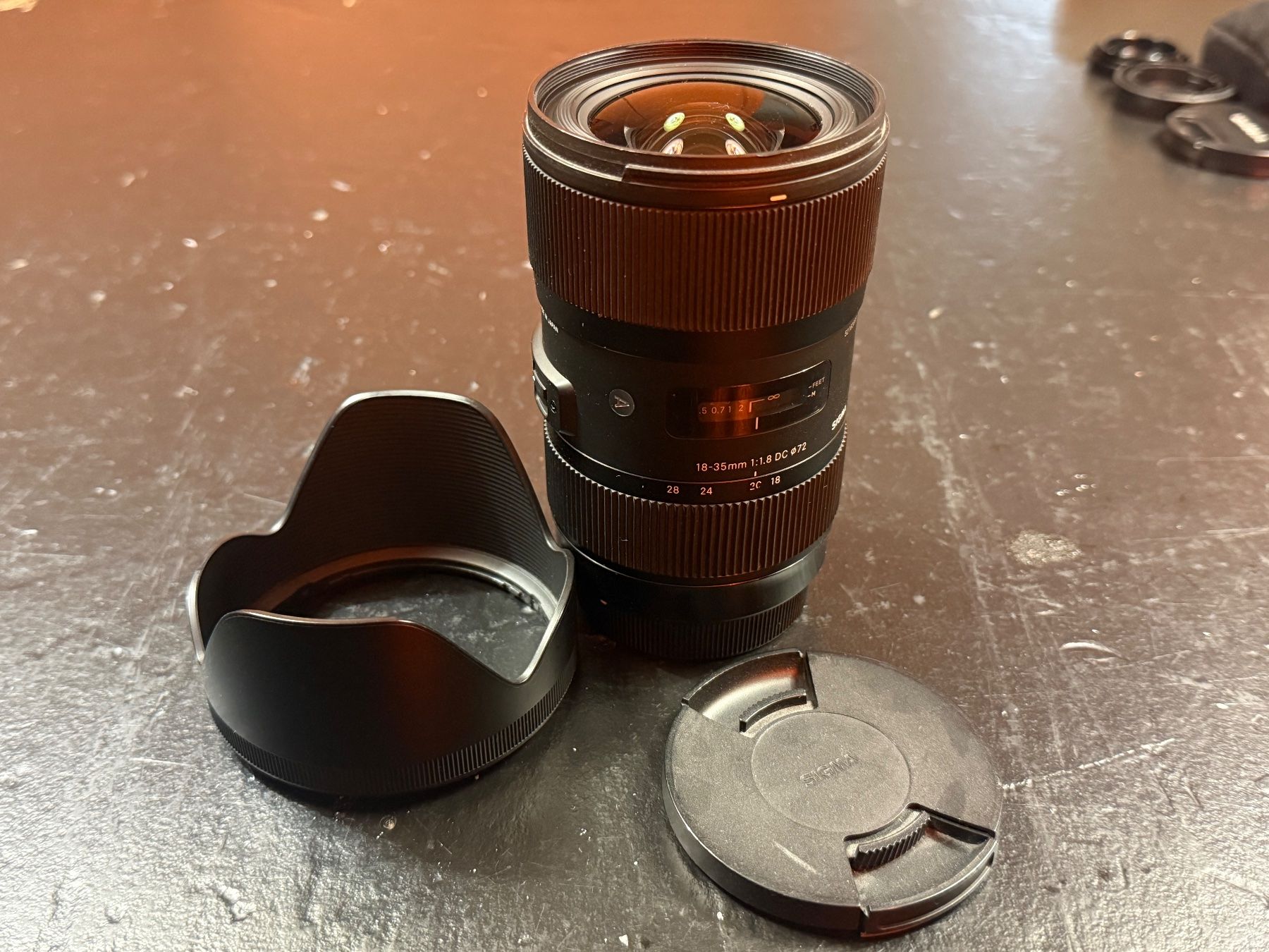 Objektiv Sigma 18-35mm f/1.8 Canon EF-Mount (Gebraucht) in Aarau Rohr ...