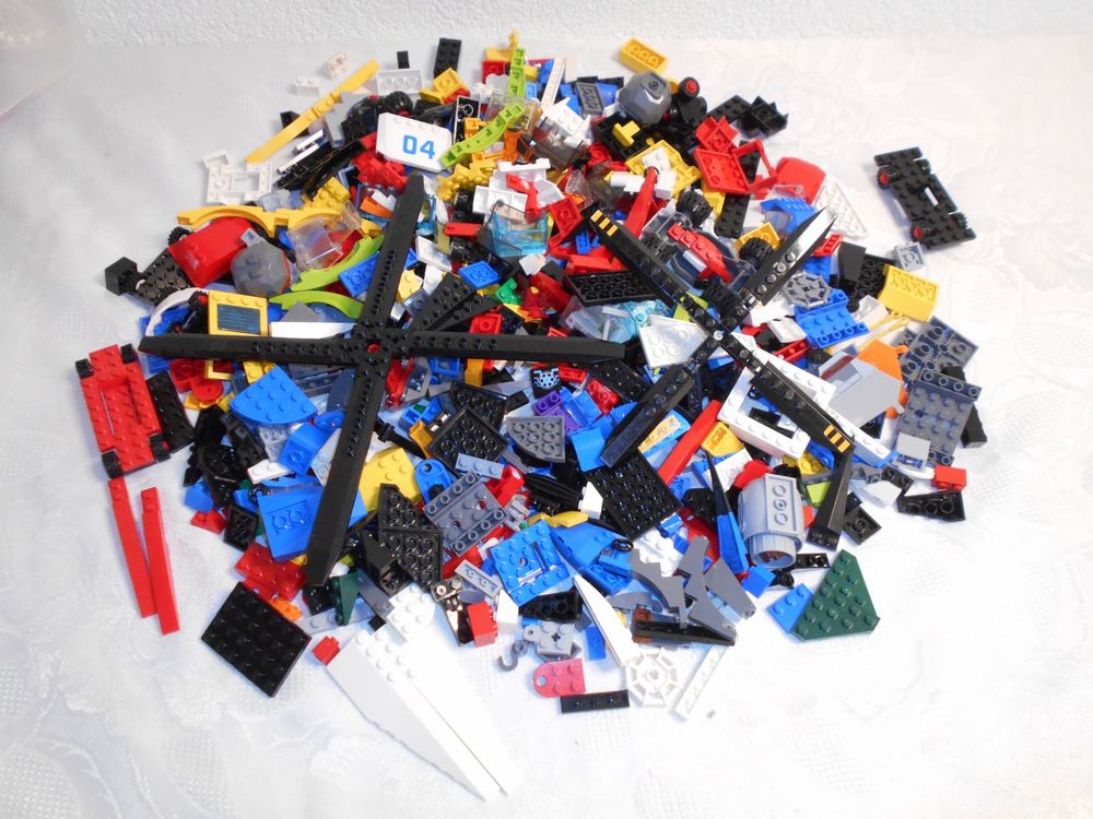 1 Kilo Lego Teile ( Set 588 ) (Gebraucht) in Niederuzwil für CHF 20 ...