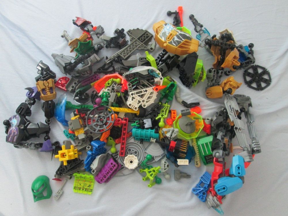 700 gramm Lego Bionicel Teile ab 1 ,- | Acheter sur Ricardo
