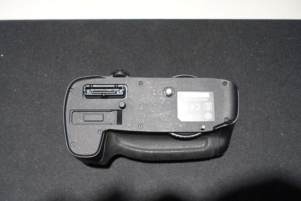 Nikon MB-D14 | Kaufen auf Ricardo