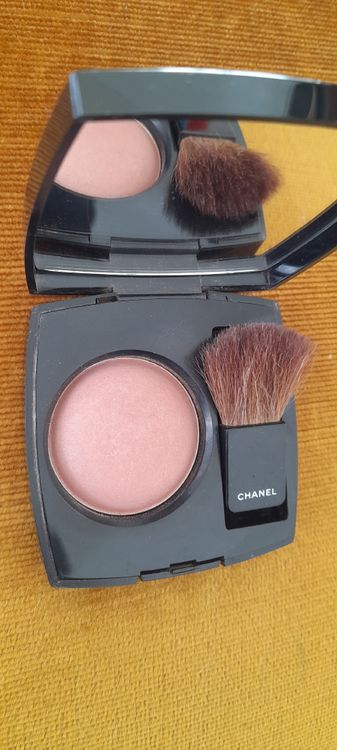 Powder BLUSH CHANEL (Gebraucht) in Zürich für CHF 25 – mit Lieferung auf Ricardo kaufen