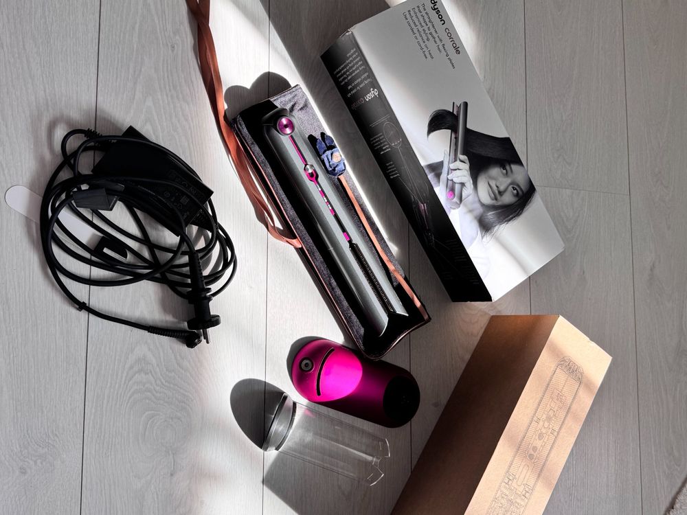 DYSON Corrale HS03 (Neu und originalverpackt) in Auw für CHF 180 – mit ...