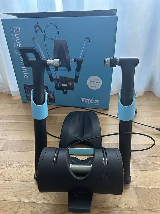 Tacx Boost Bundle Rollentrainer (Gebraucht) in Zürich für CHF 120 – nur Abholung auf Ricardo kaufen