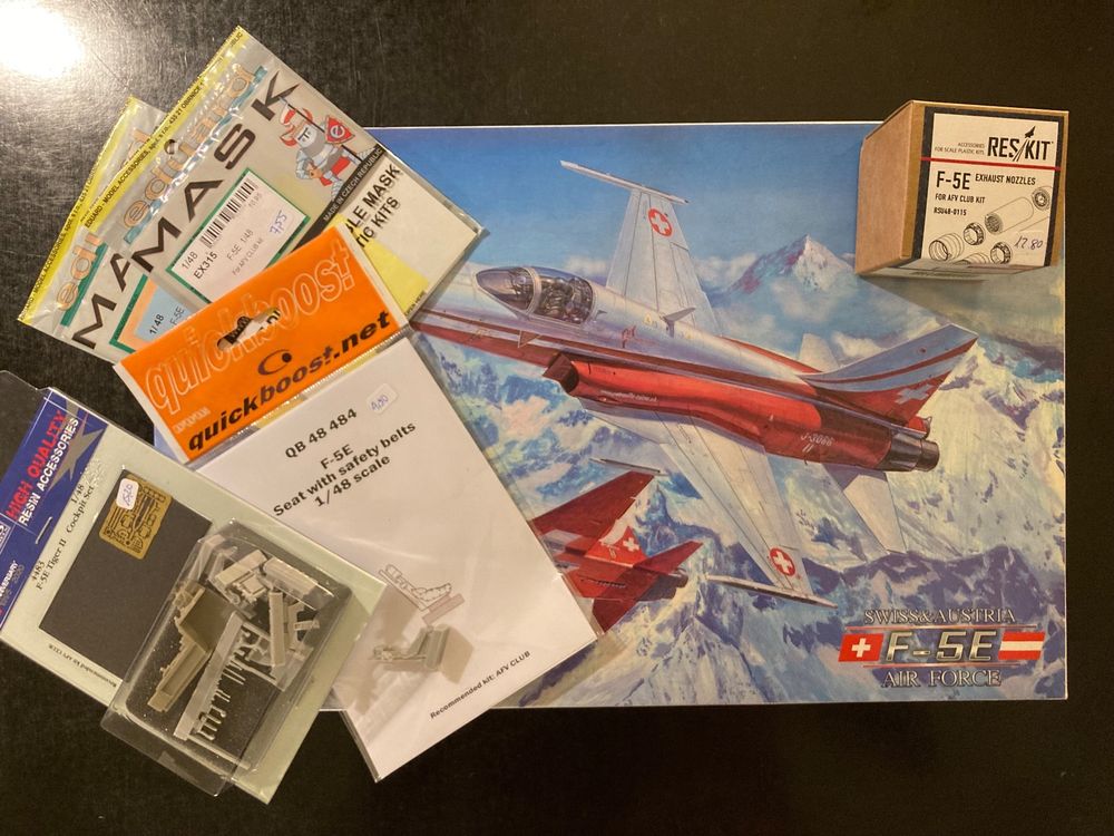 AFV Club F-5E Tiger Schweizer Luftwaffe (Neu und originalverpackt) in Bern für CHF 70 – mit ...