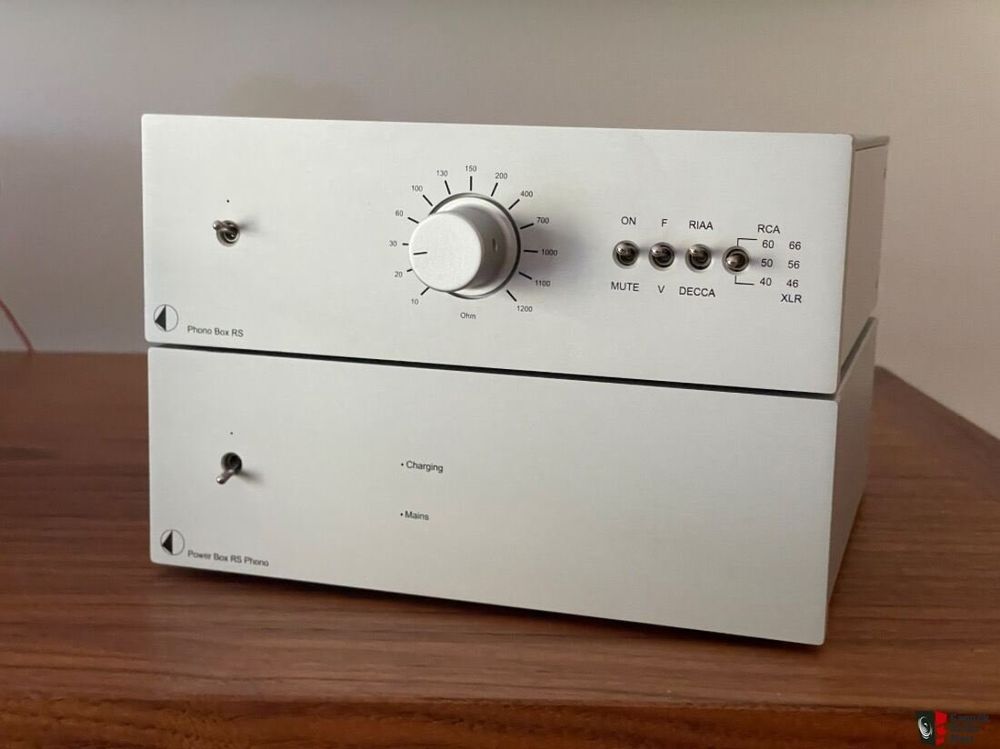Pro-Ject Phono Box RS avec Pro-Ject Power Box RS (Gebraucht) in GLAND ...