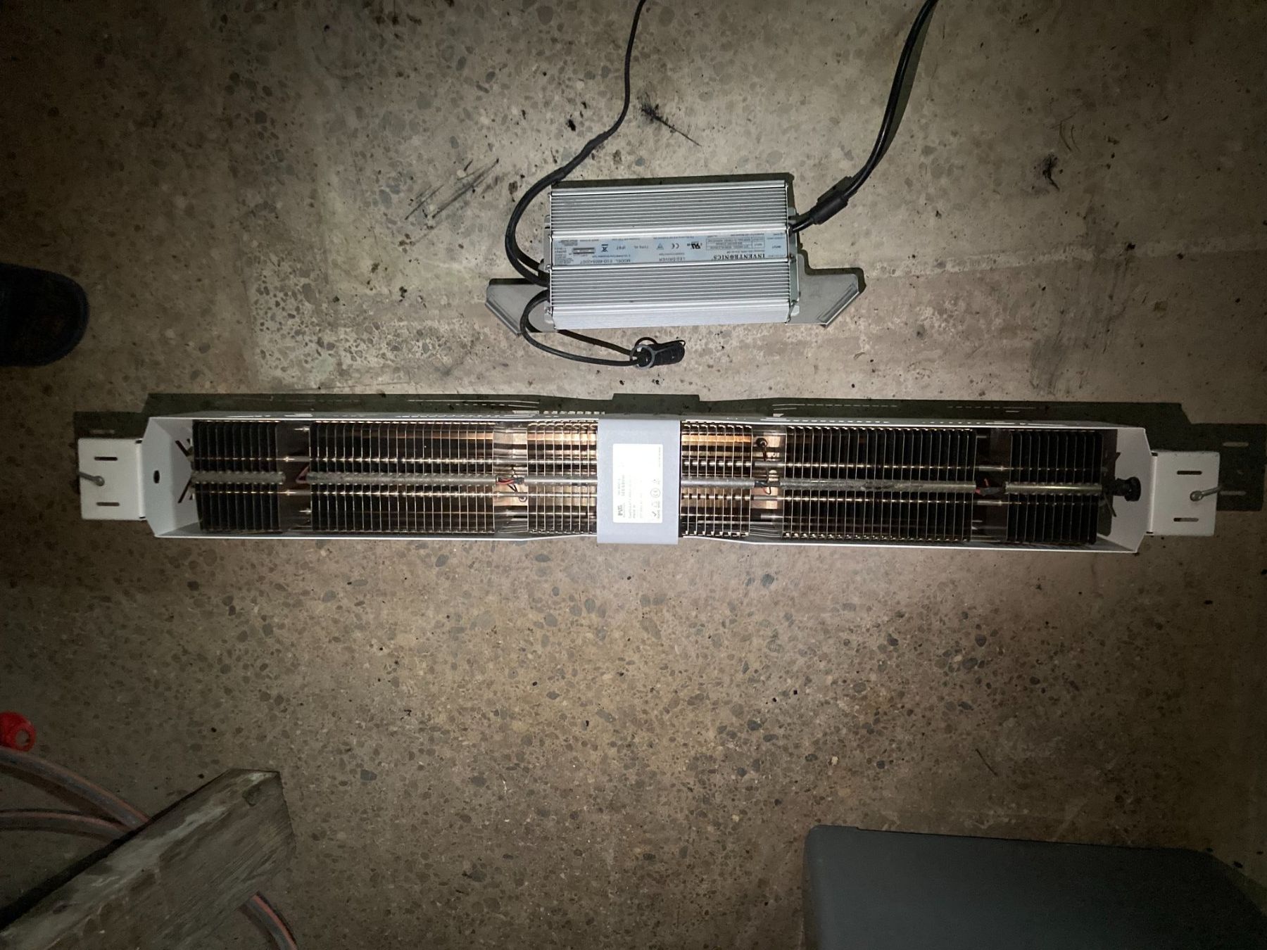 LED-Beleuchtun Komplettset –LED-Panel + Inventronics Treiber (Gebraucht ...