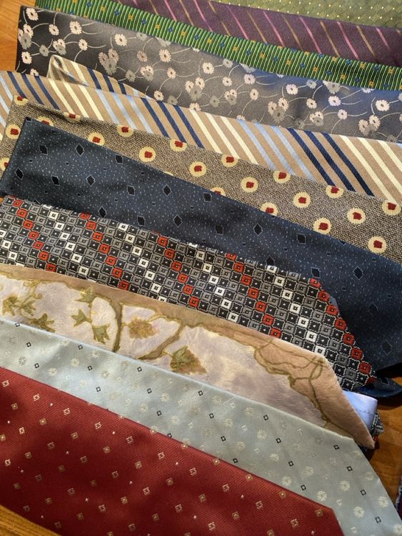 18 Krawatten Vintage für Upcycling Nähen Basteln | Kaufen auf Ricardo