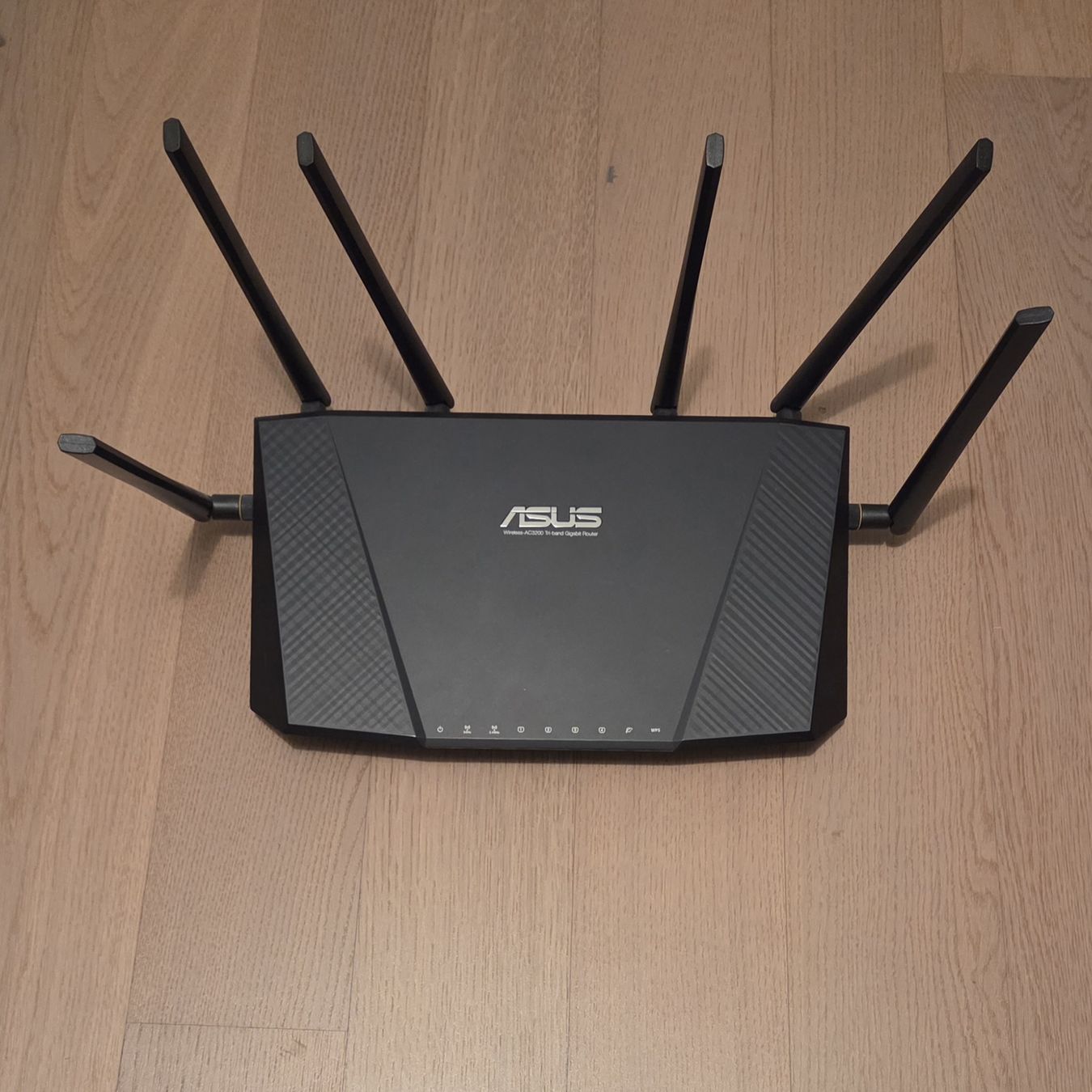 ASUS Wireless-AC3200 Tri-band Gigabit Router - top Zustand! (Gebraucht ...