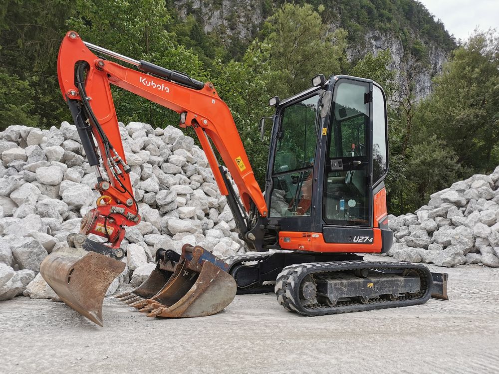 Bagger 2.7t mieten (Gebraucht) in Frutigen für CHF 45 – nur Abholung ...
