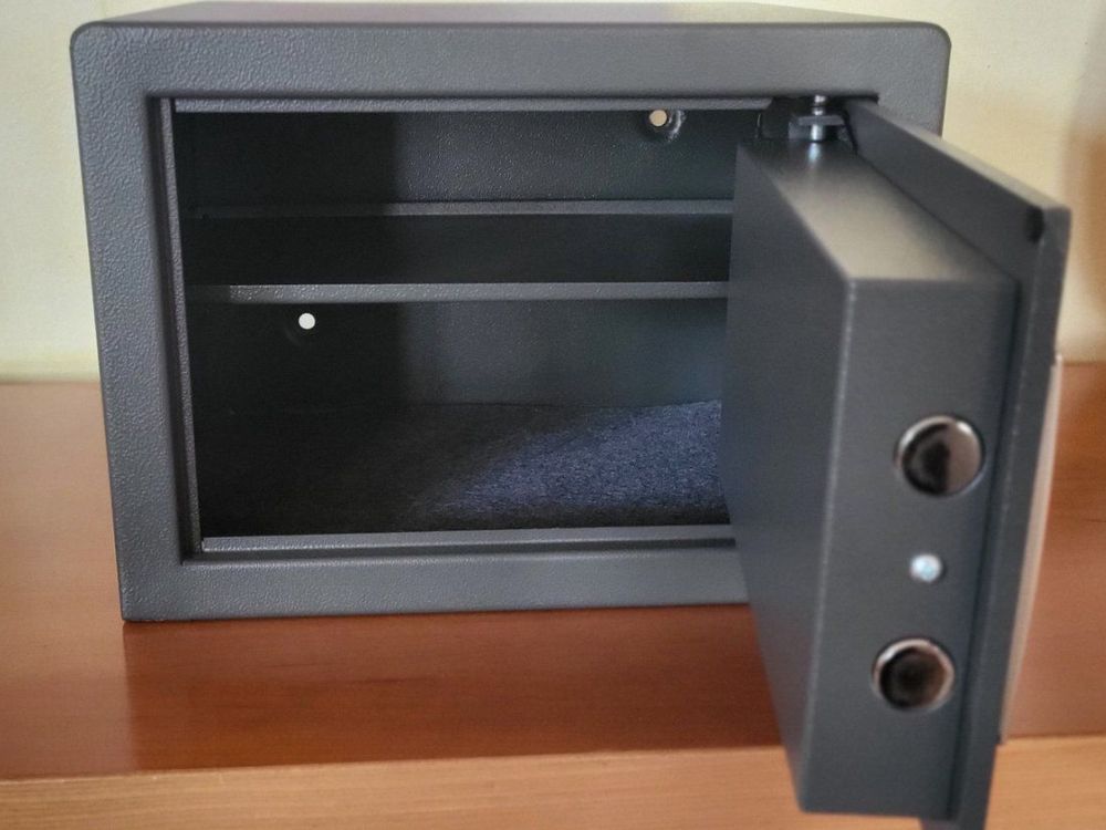 Coffre-fort Pointsafe série E de chez Burg-Wächter (Gebraucht) in Neuchâtel für CHF 95 – nur ...