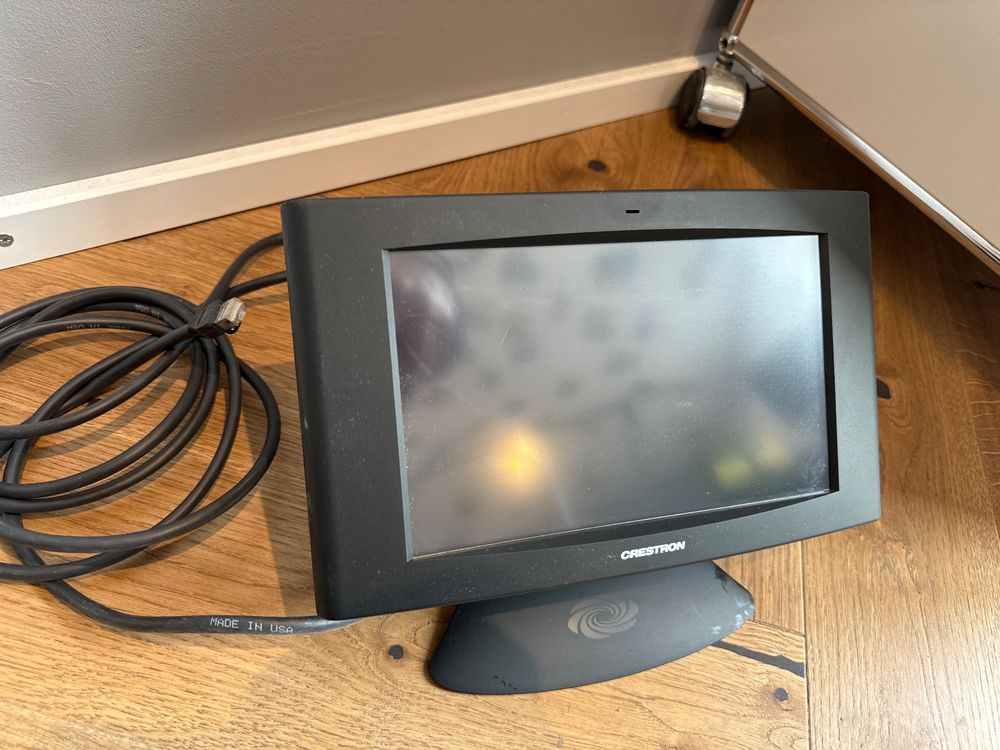Crestron panels / Display 3 Stück | Kaufen auf Ricardo