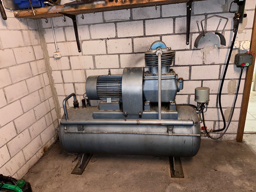 Kompressor Werkstattkompressor Kolbenkompressor (Gebraucht) in Boswil für CHF 500 – nur Abholung ...