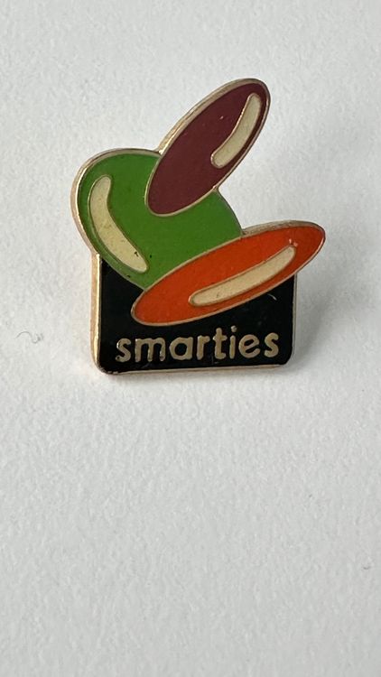 Smarties Pin . | Kaufen auf Ricardo