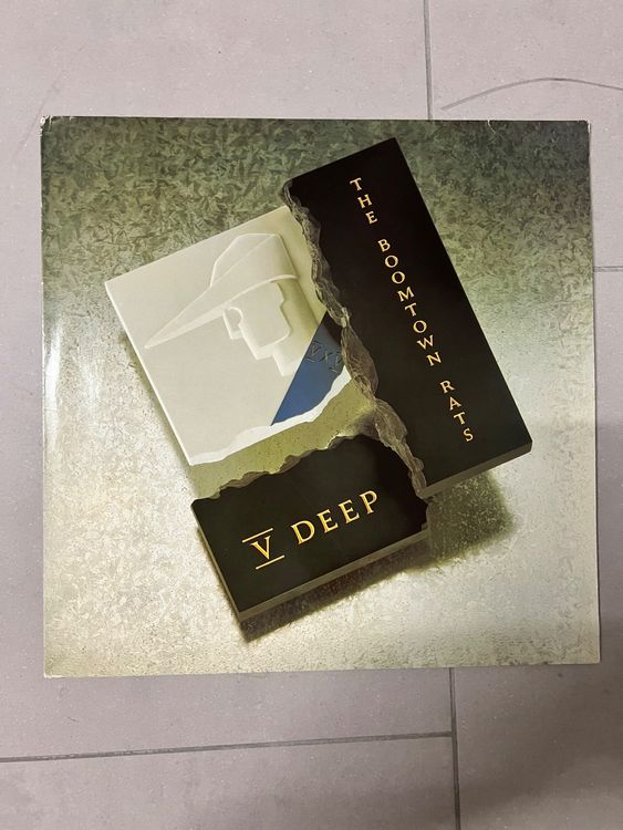 Schallplatte / The Boomtown Rats / V Deep | Kaufen auf Ricardo