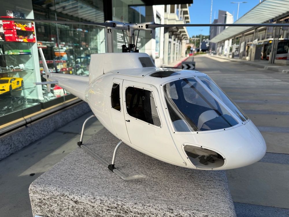Vario Ecureuil Scale Helicopter Bavarian Demon 3X NEW (Neu (gemäss ...