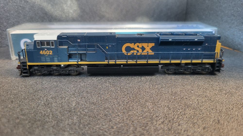 Kato SD80mac CSX avec DCC (D'occasion) à Goumoens-la-Ville pour CHF 109 ...