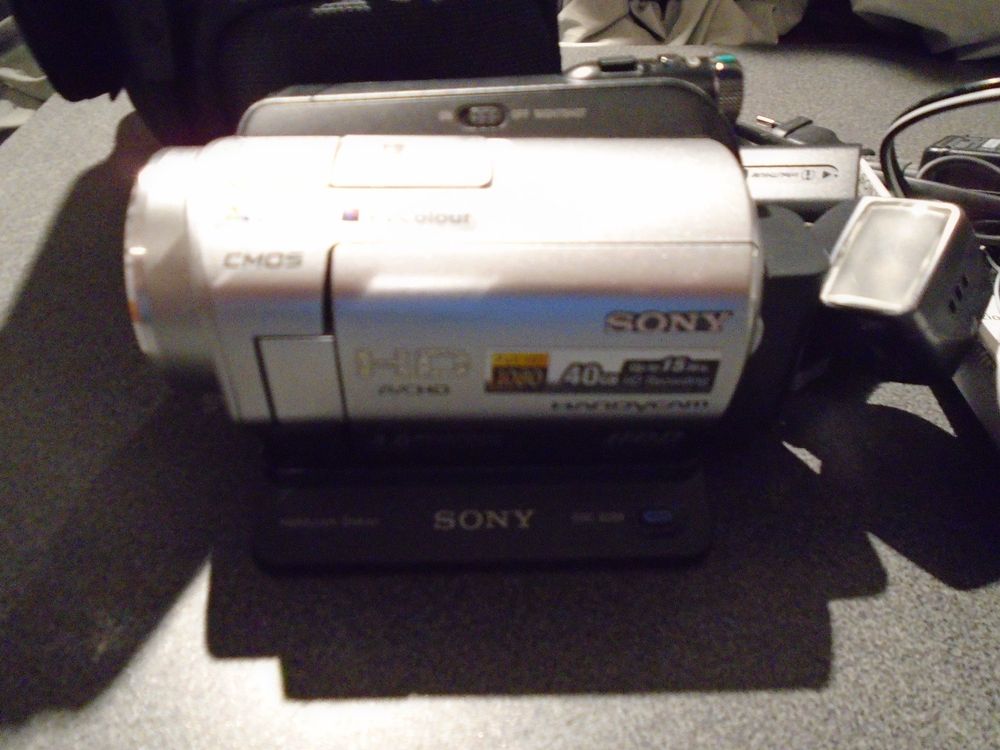 Digital HD Video Camera Recorder Handycam Sony (Gebraucht) in Zürich ...