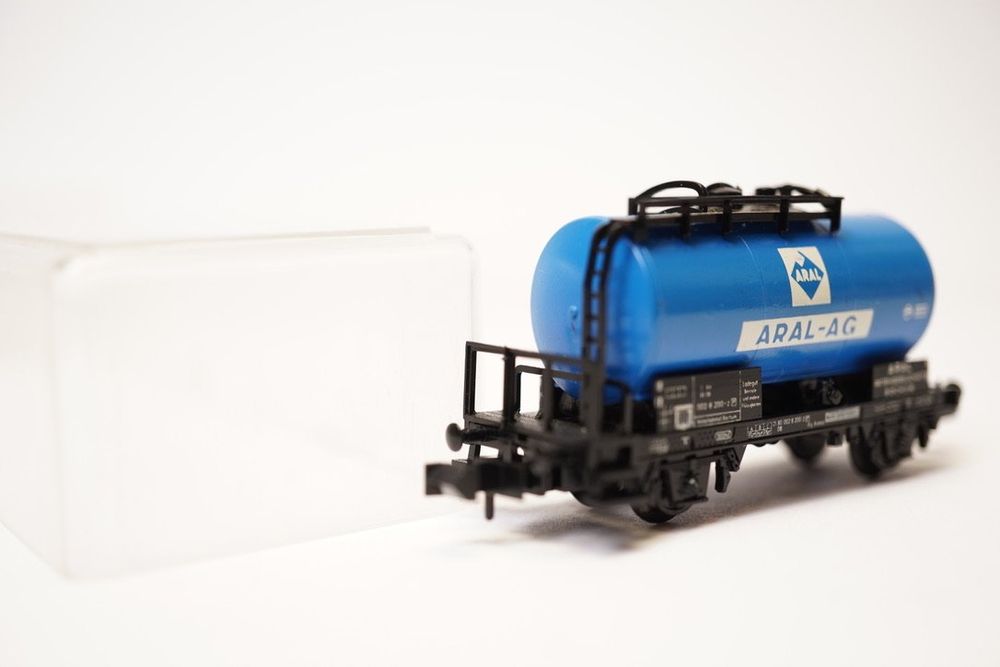 e21 Minitrix DB Tankwagen Aral AG blau (Gebraucht) in Thun für CHF 12 – mit Lieferung auf ...