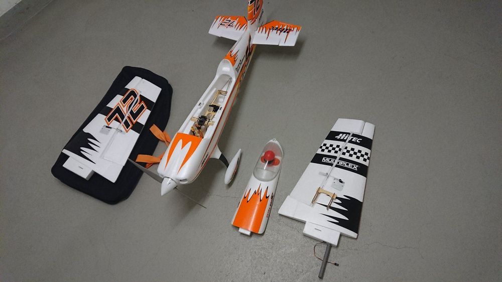 Multiplex Extra 330SC RR RC Flugmodell (Gebraucht) in Dürnten für CHF ...